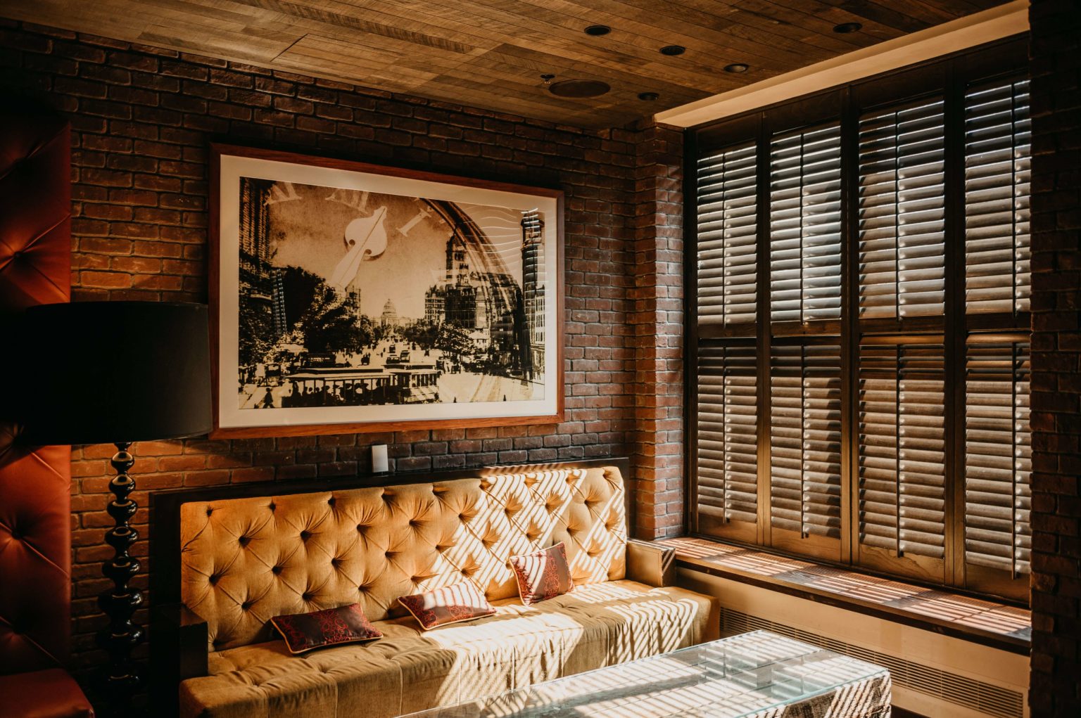 Interior Design Framing Guide: Transform Your Space with Art