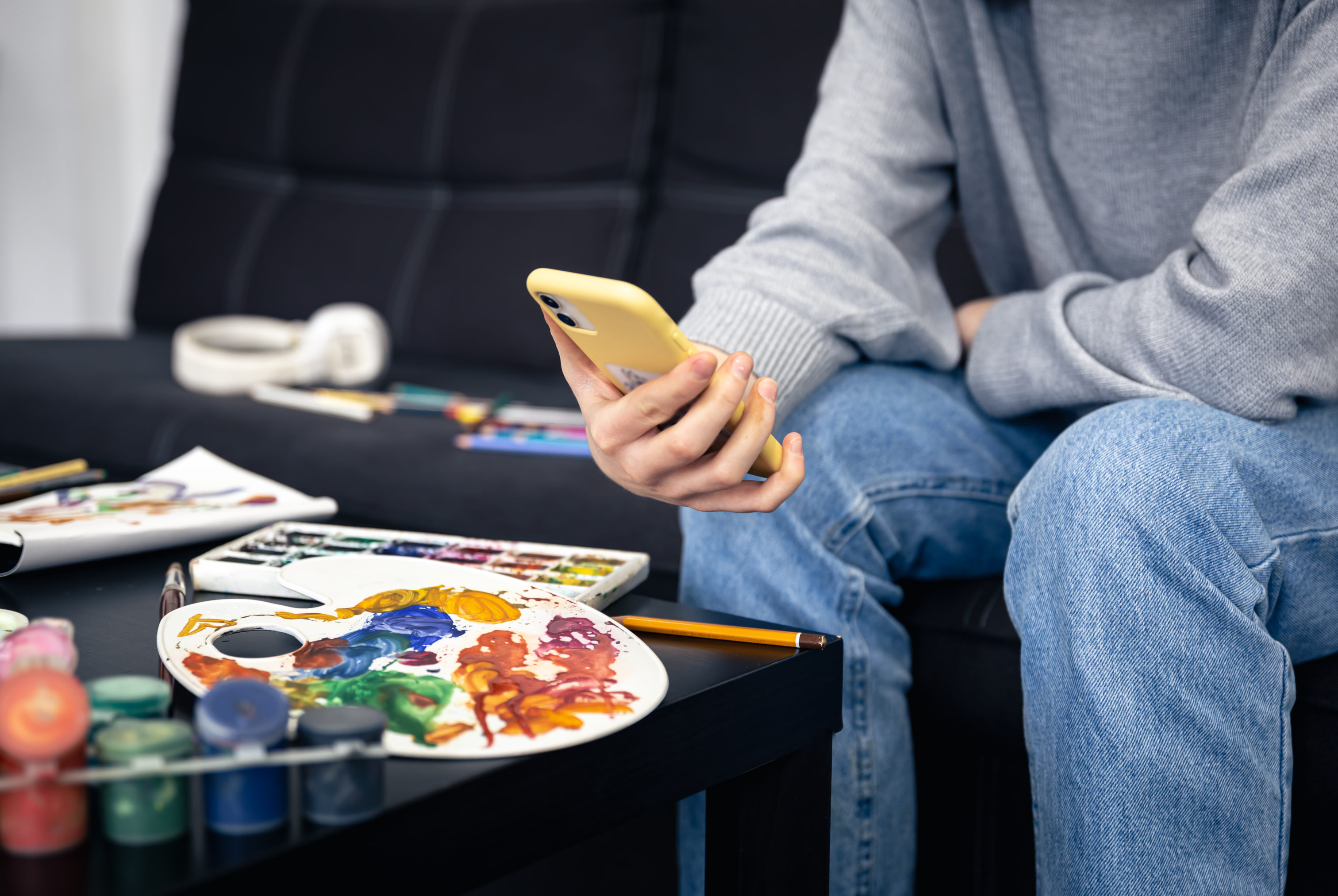 How to Network as an Artist: Build Connections That Last